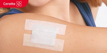 Cerotto: Come rimuovere il cerotto senza danneggiare la pelle - Leukoplast