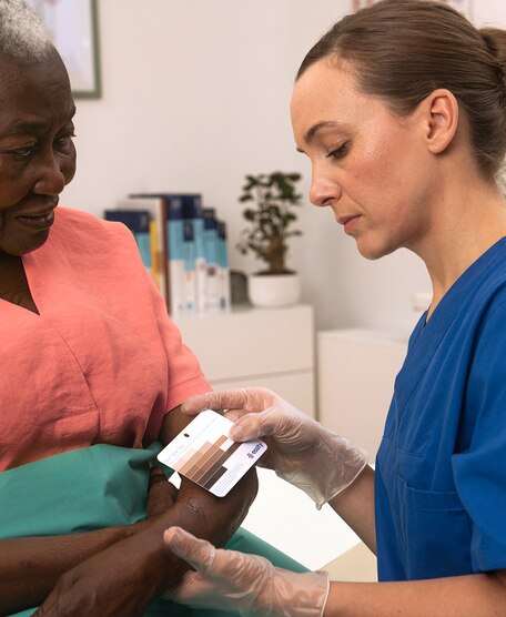 Skin infections and skin tone in wound healing